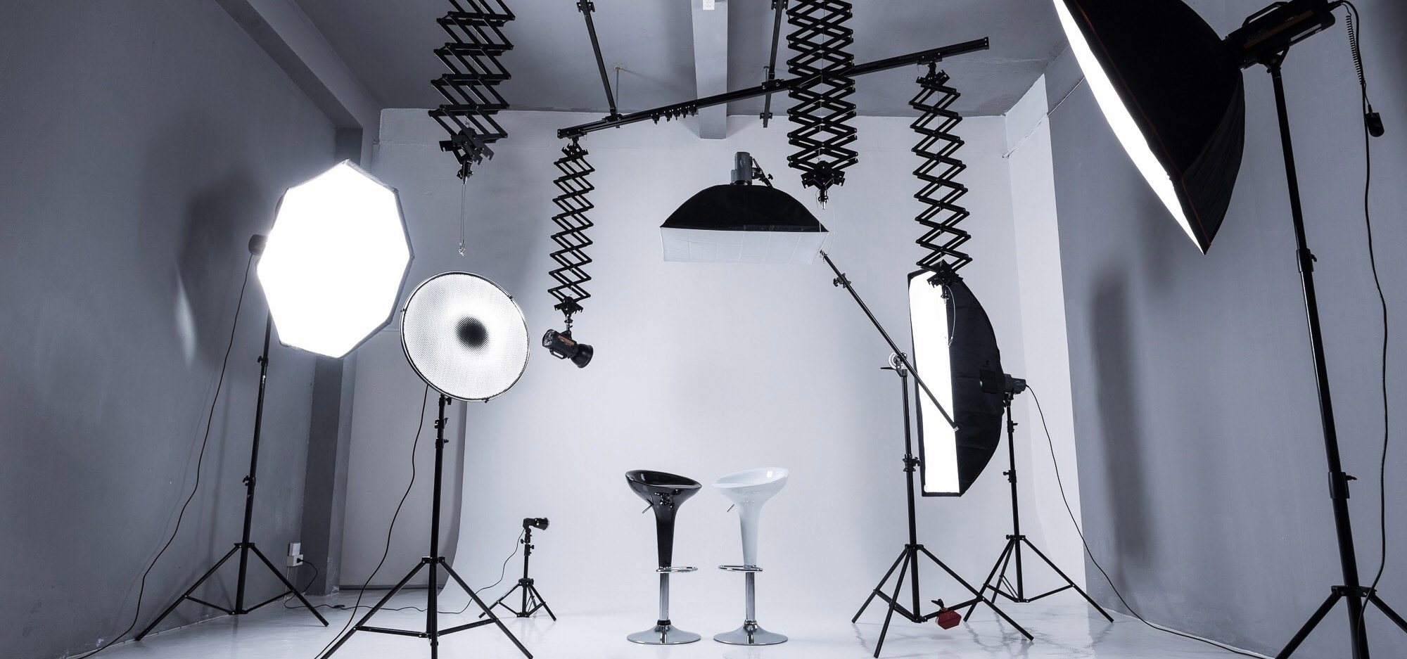 A Guide to the Best Photography Studios in Medellin - Casacol